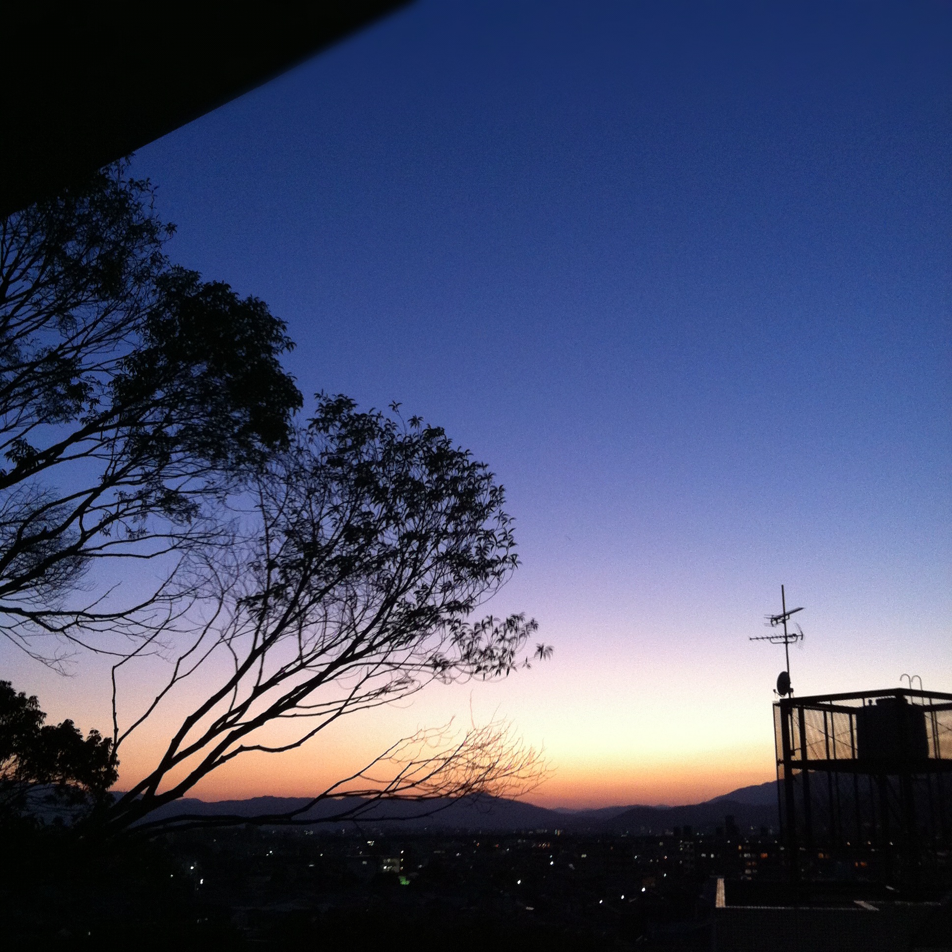 The beauty of a sunset is indescribable.舞台芸術学科の研究室から | 舞台芸術学科 | KUA BLOG